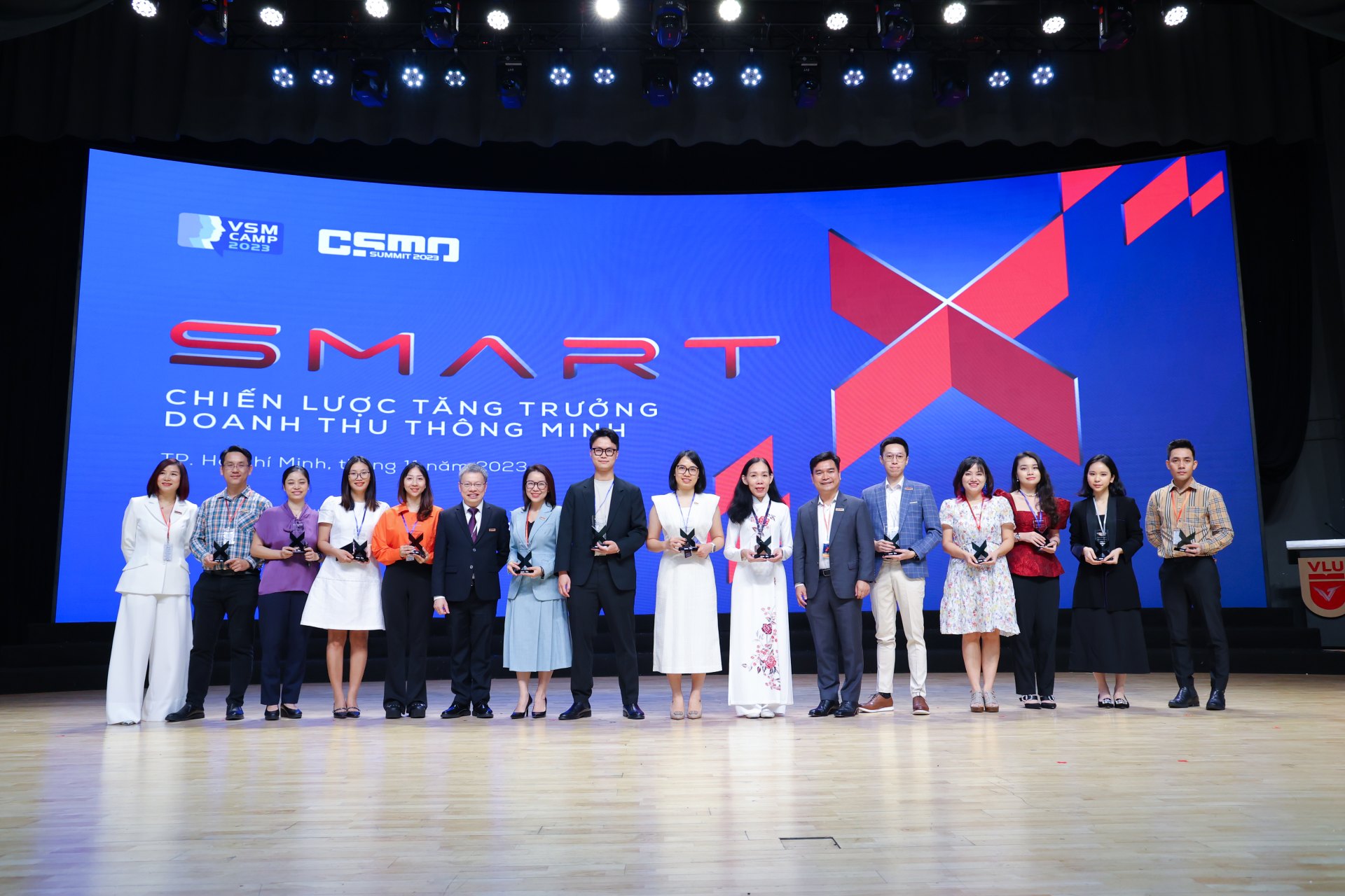 VSMCAMP & CSMO Summit 2023: Smart X - Chiến lược doanh thu thông minh ...